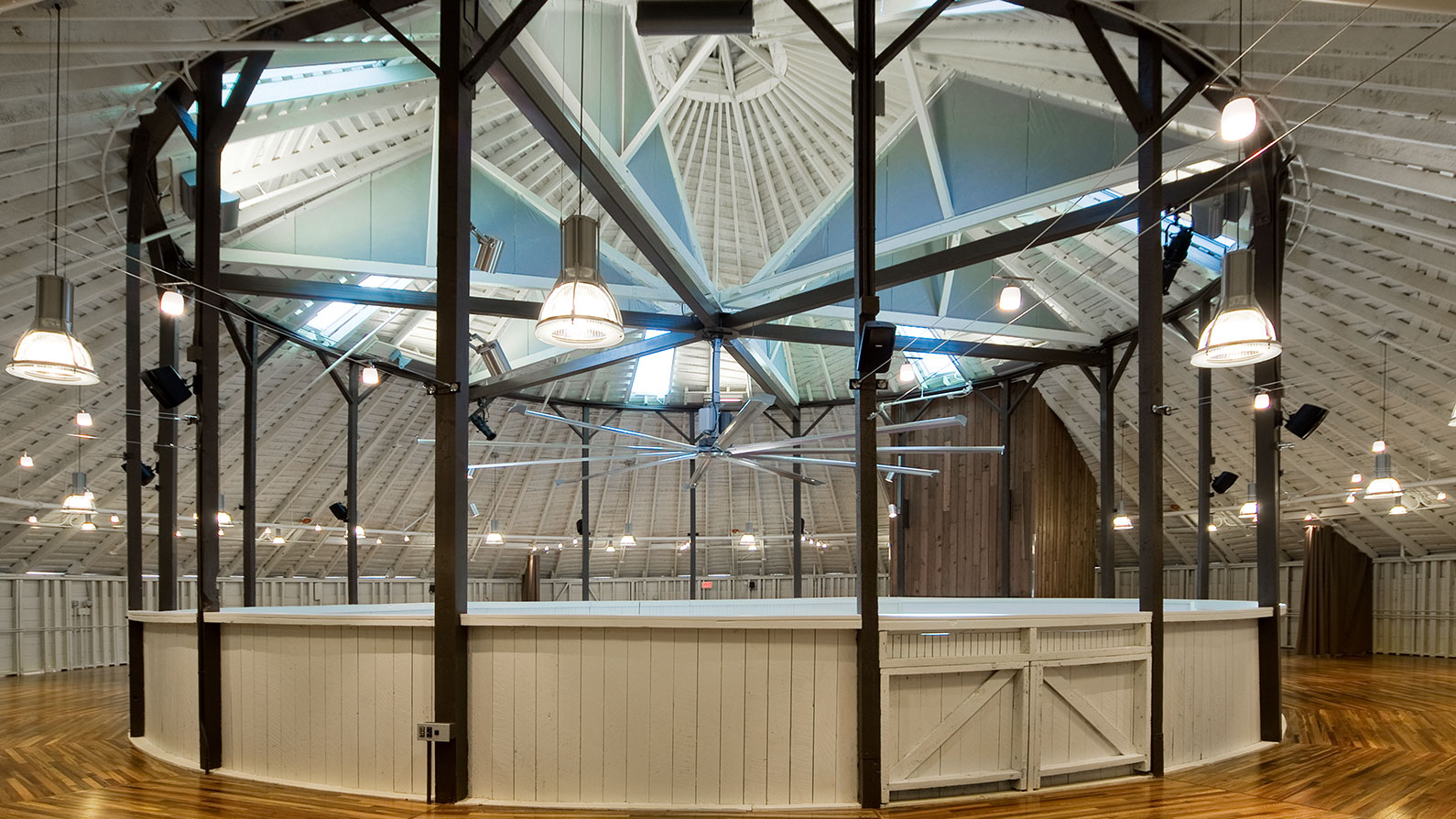 DeTurk Round Barn - TLCD Architecture