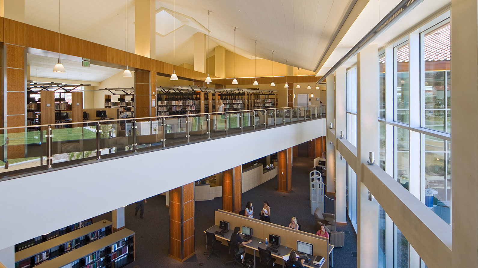 Santa Rosa Junior College Mahoney Library - TLCD Architecture